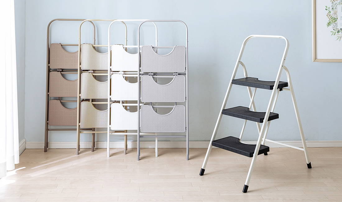 脚立（3段・折りたたみ・収納・インテリア・踏み台・梯子・安全・高さ・室内・洗車・滑り止め・持ち運び・軽量・トラック・おしゃれ・おすすめ・父の日 ...